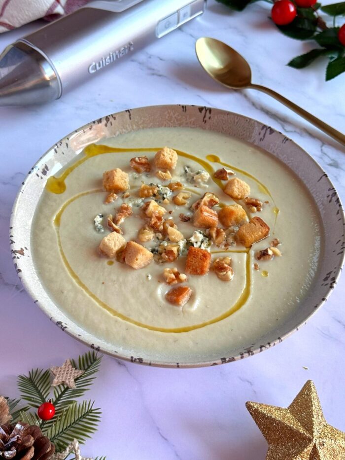 Me gusta comer sano | Crema de coliflor, pera y queso azul